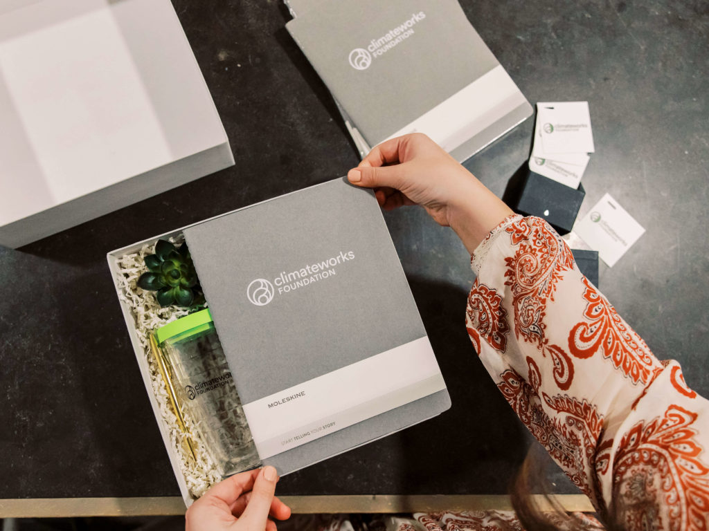 Onboarding Gifts for New Employees - boxwoodgift.com