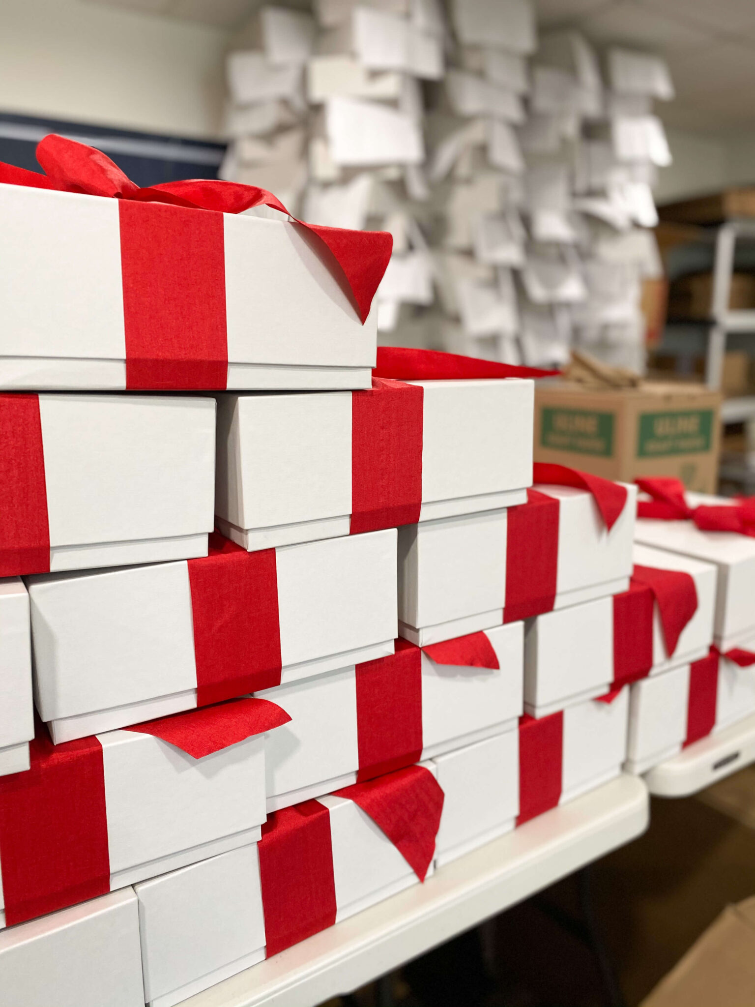 Luxury Corporate Gift Boxes - boxwoodgift.com